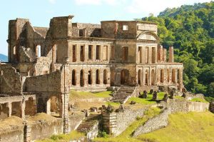 Abandoned majestic homes'amazing secrets